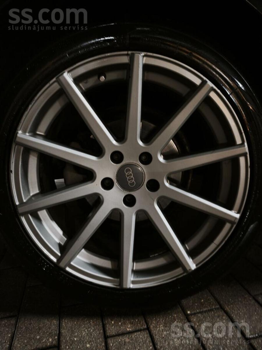 Melns Audi A8 2006 Rīga, ar dzinēja tilpumu 3.00 L un nobraukumu 326 tūkst. km par 4999 €, foto 15 vietnē AUTOMOTO.COM.LV