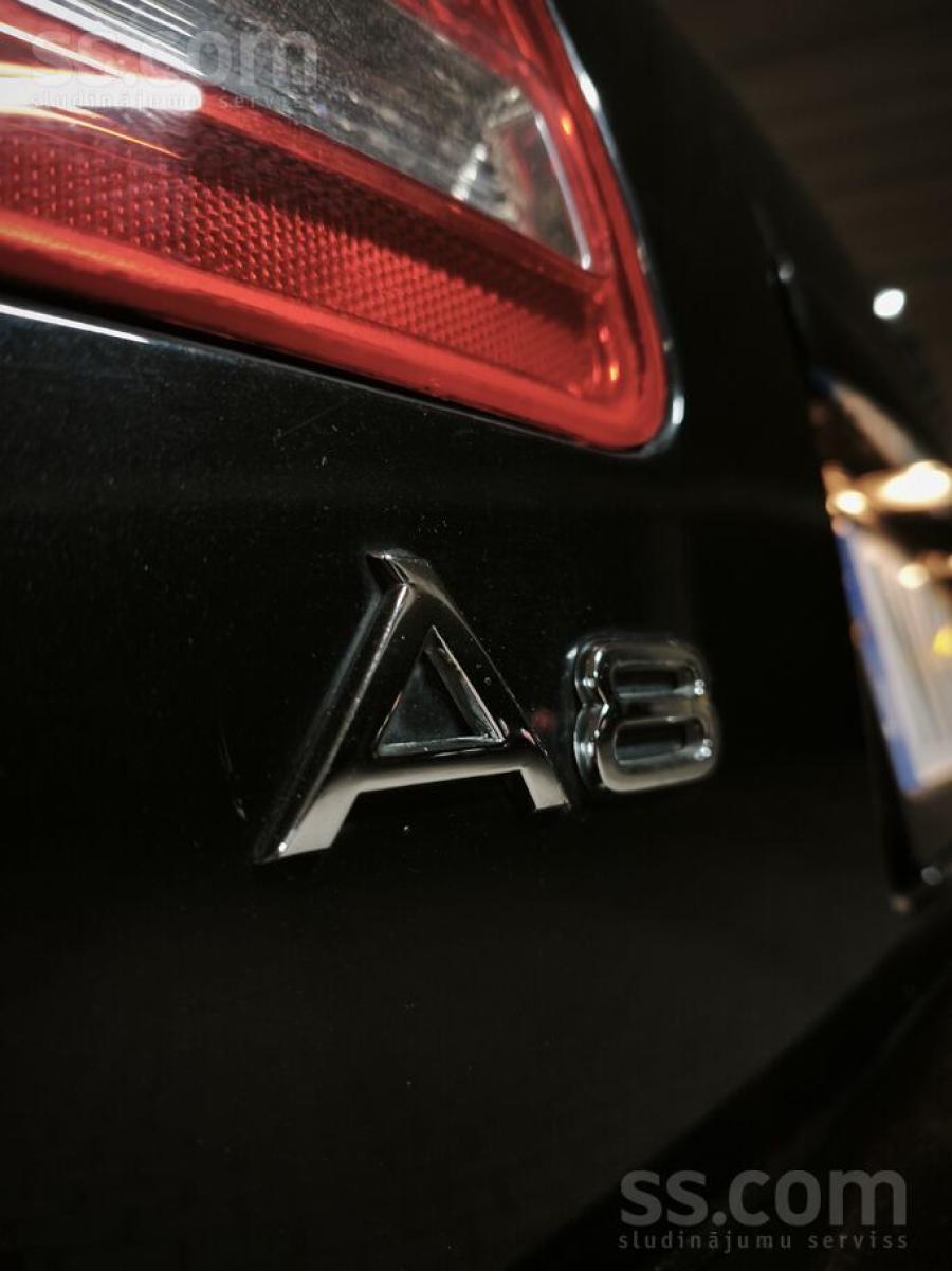 Melns Audi A8 2006 Rīga, ar dzinēja tilpumu 3.00 L un nobraukumu 326 tūkst. km par 4999 €, foto 17 vietnē AUTOMOTO.COM.LV
