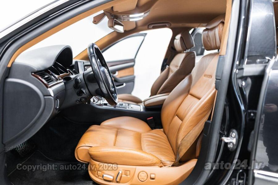 Melns Audi A8 2007 Tallina, ar dzinēja tilpumu 3.00 L un nobraukumu 362 tūkst. km par 6500 €, foto 12 vietnē AUTOMOTO.COM.LV