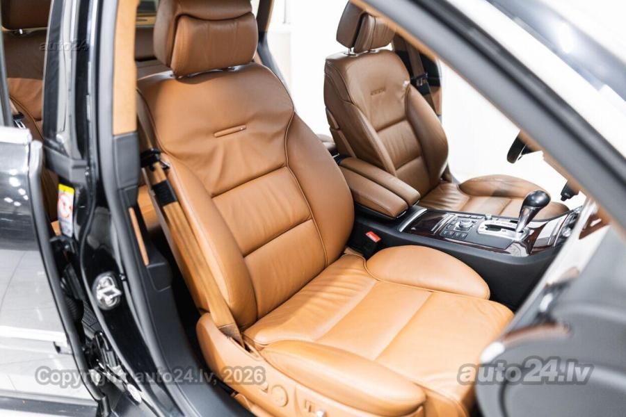 Melns Audi A8 2007 Tallina, ar dzinēja tilpumu 3.00 L un nobraukumu 362 tūkst. km par 6500 €, foto 16 vietnē AUTOMOTO.COM.LV