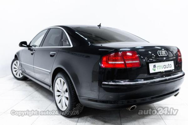 Black Audi A8 2007 in Tallinn, with an engine capacity of 3.00 L and mileage of 362 thousand km for 6500 €, photo 6 on AUTOMOTO.COM.LV