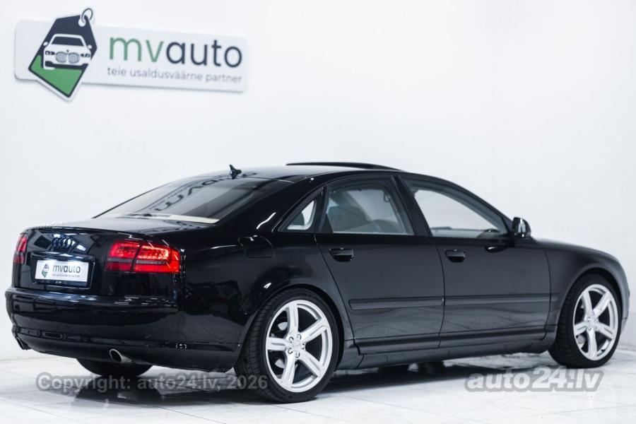 Melns Audi A8 2007 Tallina, ar dzinēja tilpumu 3.00 L un nobraukumu 250 tūkst. km par 7990 €, foto 2 vietnē AUTOMOTO.COM.LV