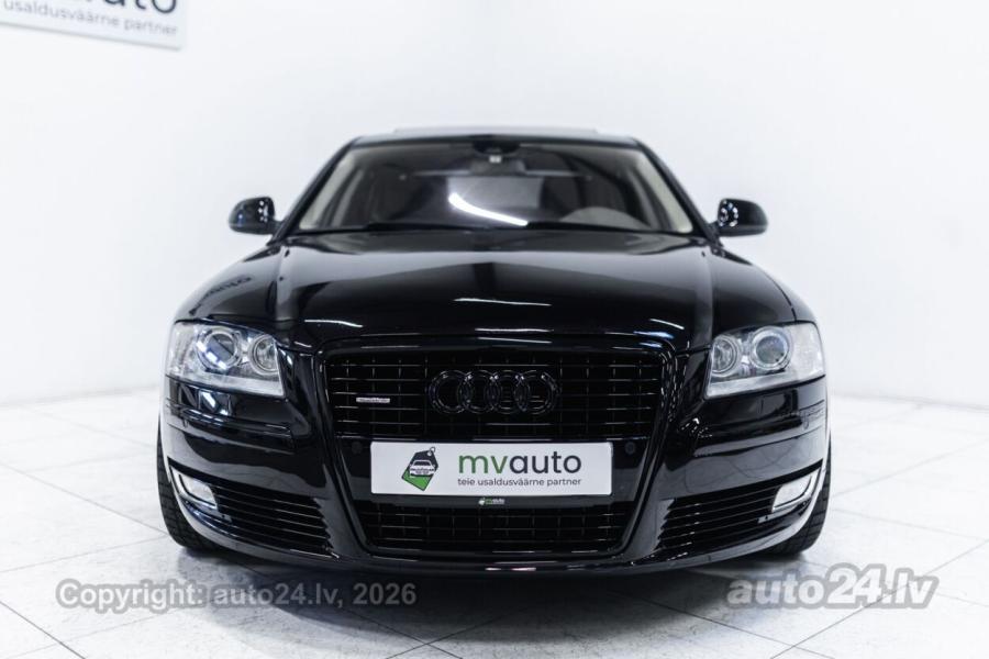 Melns Audi A8 2007 Tallina, ar dzinēja tilpumu 3.00 L un nobraukumu 250 tūkst. km par 7990 €, foto 4 vietnē AUTOMOTO.COM.LV