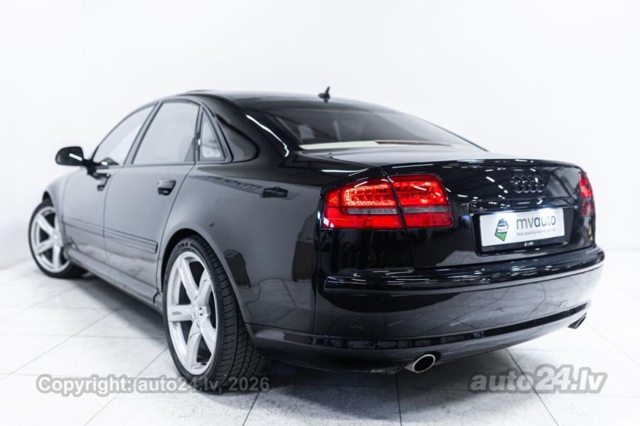 Melns Audi A8 2007 Tallina, ar dzinēja tilpumu 3.00 L un nobraukumu 250 tūkst. km par 7990 €, foto 8 vietnē AUTOMOTO.COM.LV