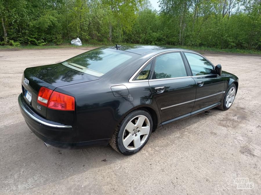 Black Audi A8 2007 in Naujoji Akmene, with an engine capacity of 4.20 L and mileage of 350 thousand km for 3500 €, photo 6 on AUTOMOTO.COM.LV