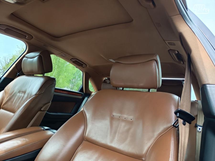 Black Audi A8 2007 in Naujoji Akmene, with an engine capacity of 4.20 L and mileage of 350 thousand km for 3500 €, photo 14 on AUTOMOTO.COM.LV