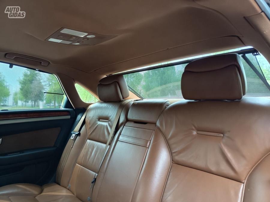 Black Audi A8 2007 in Naujoji Akmene, with an engine capacity of 4.20 L and mileage of 350 thousand km for 3500 €, photo 15 on AUTOMOTO.COM.LV