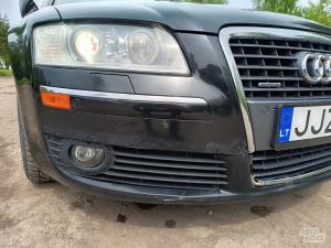 Black Audi A8 2007 in Naujoji Akmene, with an engine capacity of 4.20 L and mileage of 350 thousand km for 3500 €, photo 21 on AUTOMOTO.COM.LV