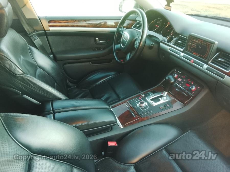 Black Audi A8 2007 in Tapa, with an engine capacity of 3.00 L and mileage of 411 thousand km for 3999 €, photo 8 on AUTOMOTO.COM.LV