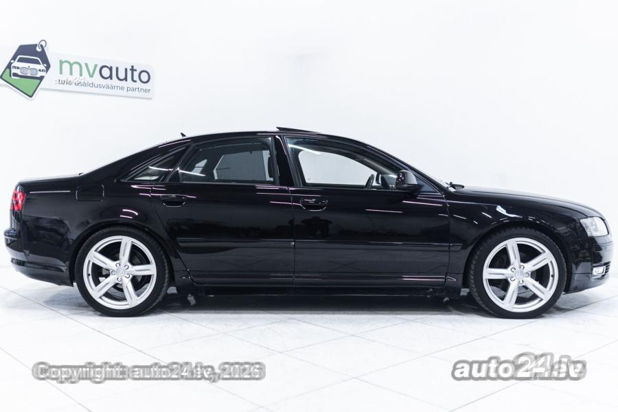 Black Audi A8 2007 in Tallinn, with an engine capacity of 3.00 L and mileage of 250 thousand km for 7990 €, photo 10 on AUTOMOTO.COM.LV