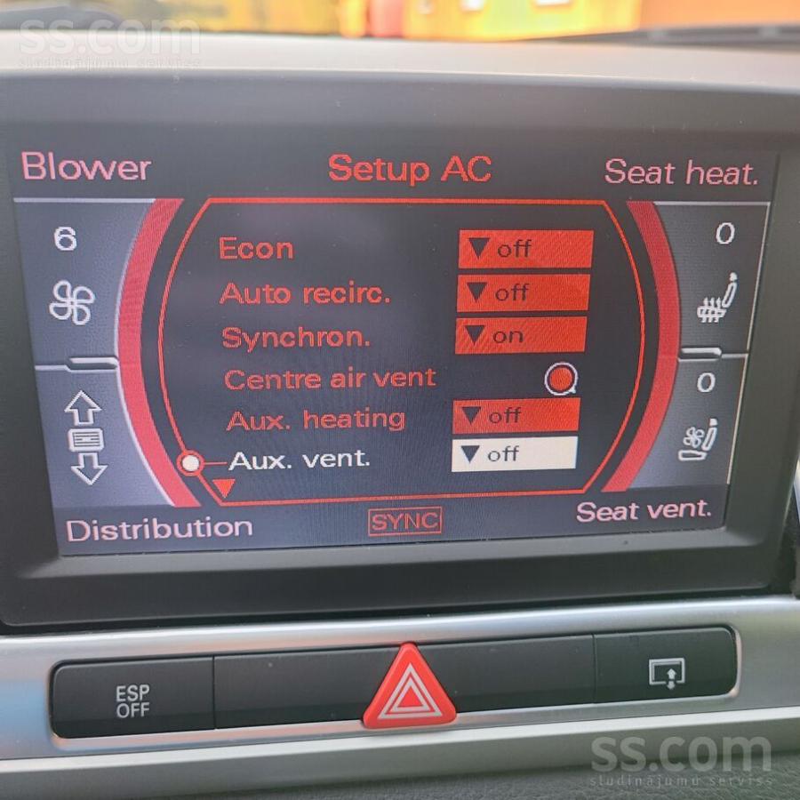 Black Audi A8 2007 in Cesis, with an engine capacity of 4.20 L and mileage of 315 thousand km for 7666 €, photo 10 on AUTOMOTO.COM.LV