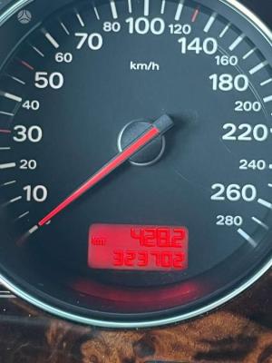 Melns Audi A8 2007 Klaipėda, ar dzinēja tilpumu 3.00 L un nobraukumu 324 tūkst. km par 4650 €, foto 14 vietnē AUTOMOTO.COM.LV