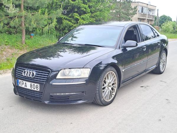 Black Audi A8 2007 in Klaipeda, with an engine capacity of 4.20 L and mileage of 422 thousand km for 2750 €, photo 1 on AUTOMOTO.COM.LV