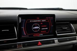 Melns Audi A8 2007 Tallina, ar dzinēja tilpumu 3.00 L un nobraukumu 324 tūkst. km par 2999 €, foto 10 vietnē AUTOMOTO.COM.LV