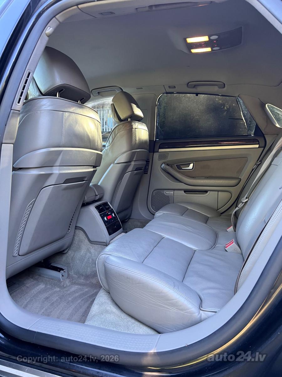 Black Audi A8 2007 in Tallinn, with an engine capacity of 4.10 L and mileage of 395 thousand km for 3885 €, photo 12 on AUTOMOTO.COM.LV