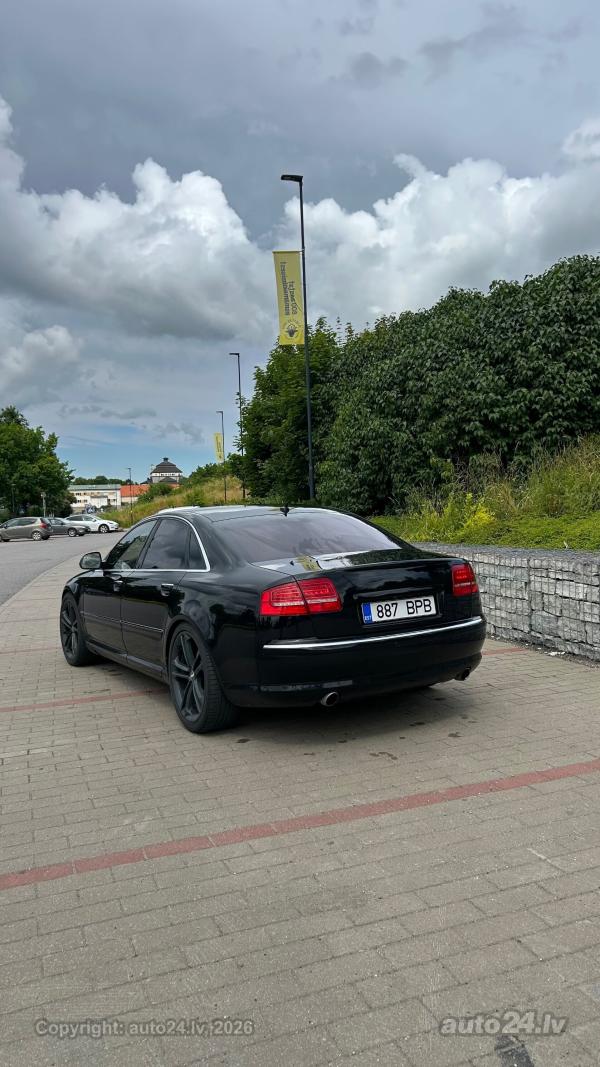 Melns Audi A8 2007 Tallina, ar dzinēja tilpumu 4.10 L un nobraukumu 0 tūkst. km par 4600 €, foto 4 vietnē AUTOMOTO.COM.LV