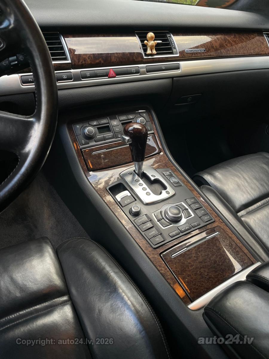 Melns Audi A8 2007 Tallina, ar dzinēja tilpumu 4.10 L un nobraukumu 0 tūkst. km par 4600 €, foto 8 vietnē AUTOMOTO.COM.LV