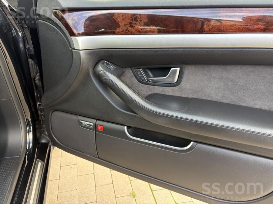 Melns Audi A8 2007 Jelgava, ar dzinēja tilpumu 3.00 L un nobraukumu 406 tūkst. km par 6800 €, foto 11 vietnē AUTOMOTO.COM.LV