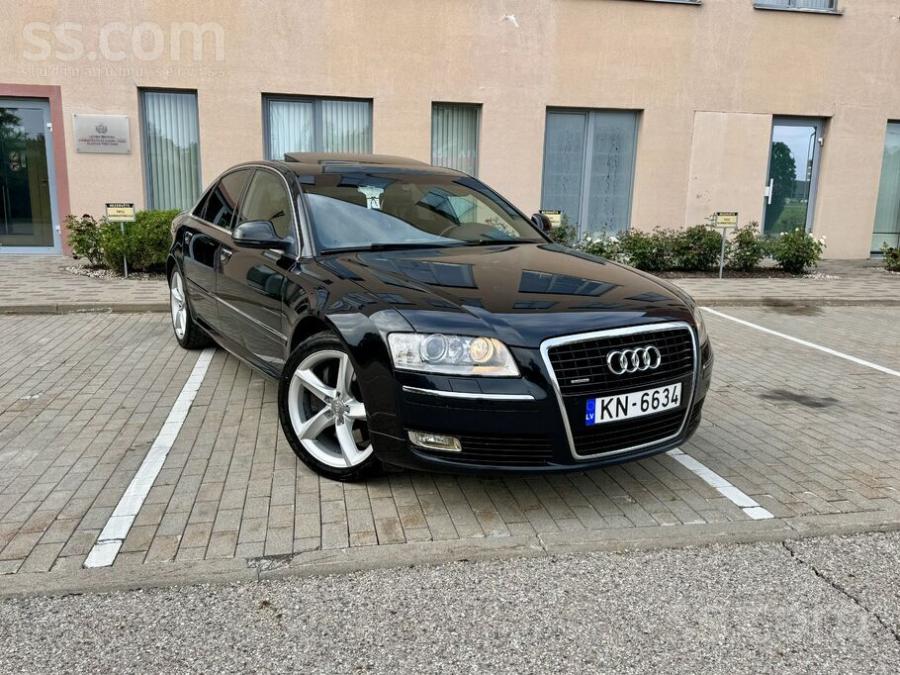 Black Audi A8 2008 in Jelgava, with an engine capacity of 3.00 L and mileage of 400 thousand km for 1490 €, photo 3 on AUTOMOTO.COM.LV