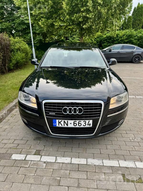 Black Audi A8 2008 in Jelgava, with an engine capacity of 3.00 L and mileage of 400 thousand km for 15000 €, photo 7 on AUTOMOTO.COM.LV
