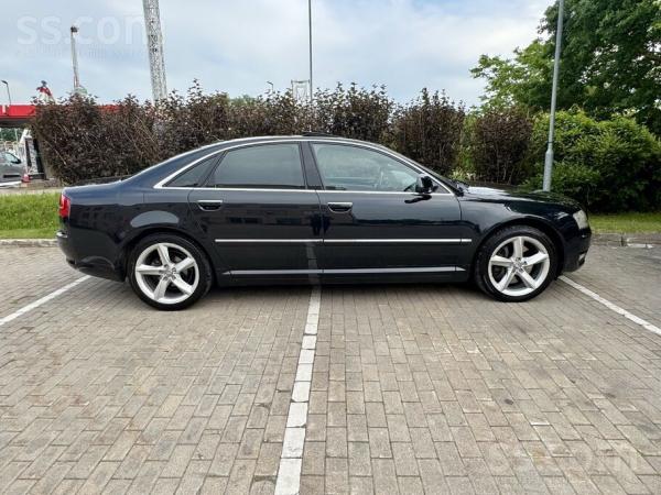 Black Audi A8 2008 in Jelgava, with an engine capacity of 3.00 L and mileage of 400 thousand km for 15000 €, photo 10 on AUTOMOTO.COM.LV