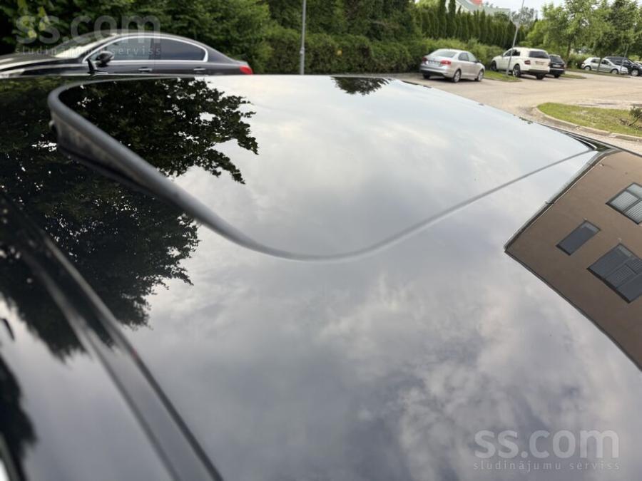 Black Audi A8 2008 in Jelgava, with an engine capacity of 3.00 L and mileage of 400 thousand km for 1490 €, photo 26 on AUTOMOTO.COM.LV
