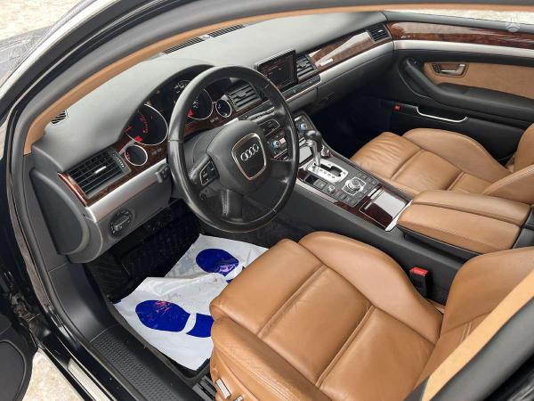 Melns Audi A8 2008 Marijampole, ar dzinēja tilpumu 4.13 L un nobraukumu 222 tūkst. km par 7900 €, foto 7 vietnē AUTOMOTO.COM.LV
