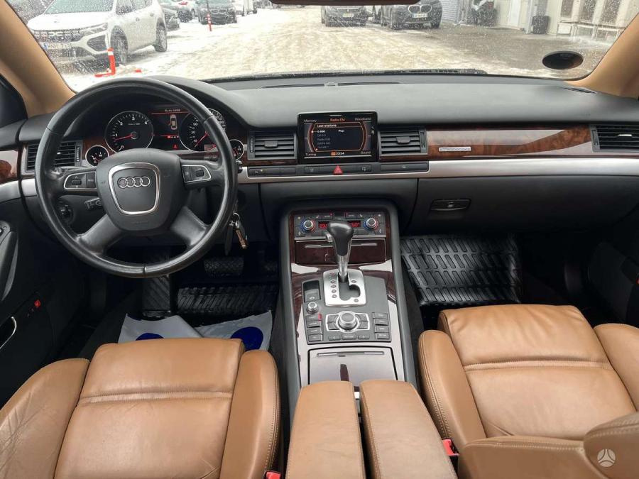 Melns Audi A8 2008 Marijampole, ar dzinēja tilpumu 4.13 L un nobraukumu 222 tūkst. km par 7900 €, foto 17 vietnē AUTOMOTO.COM.LV
