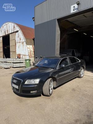 Black Audi A8 2008 in Vilnius, with an engine capacity of 4.20 L and mileage of 400 thousand km for 3350 €, photo 3 on AUTOMOTO.COM.LV