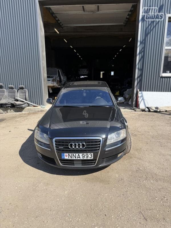 Melns Audi A8 2008 Viļņa, ar dzinēja tilpumu 4.20 L un nobraukumu 400 tūkst. km par 3350 €, foto 3 vietnē AUTOMOTO.COM.LV