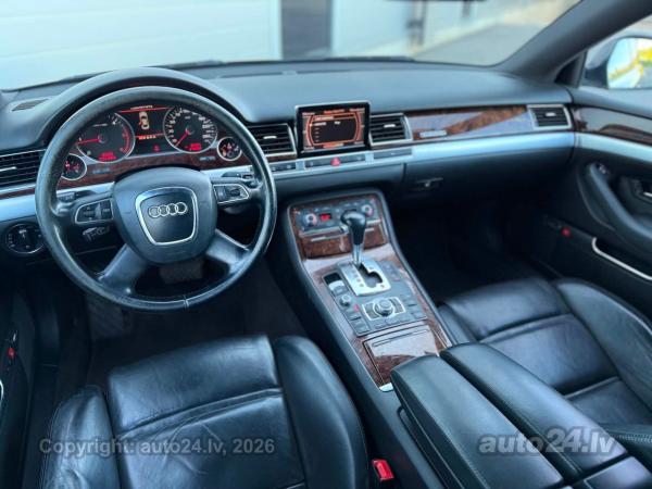 Black Audi A8 2008 in Tartu, with an engine capacity of 3.00 L and mileage of 278 thousand km for 5500 €, photo 7 on AUTOMOTO.COM.LV