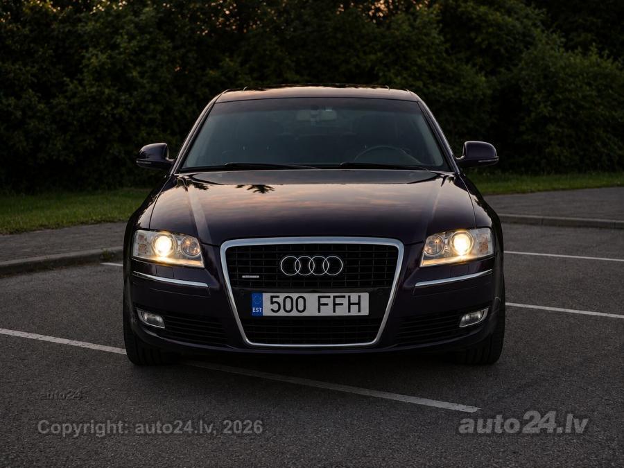 Black Audi A8 2008 in Tallinn, with an engine capacity of 3.00 L and mileage of 358 thousand km for 6999 €, photo 5 on AUTOMOTO.COM.LV