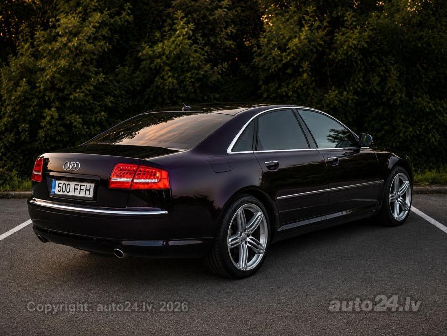 Black Audi A8 2008 in Tallinn, with an engine capacity of 3.00 L and mileage of 358 thousand km for 6999 €, photo 7 on AUTOMOTO.COM.LV