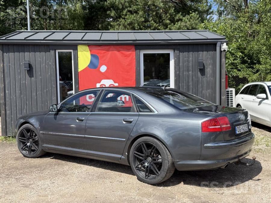 Black Audi A8 2008 in Riga, with an engine capacity of 4.20 L and mileage of 0 thousand km for 6500 €, photo 4 on AUTOMOTO.COM.LV