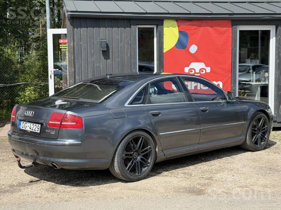Black Audi A8 2008 in Riga, with an engine capacity of 4.20 L and mileage of 0 thousand km for 6500 €, photo 5 on AUTOMOTO.COM.LV