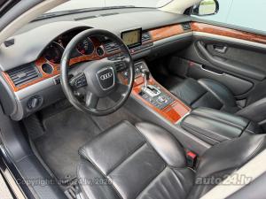Black Audi A8 2008 in Tartu, with an engine capacity of 3.00 L and mileage of 488 thousand km for 8999 €, photo 9 on AUTOMOTO.COM.LV