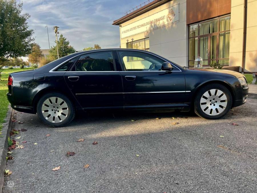 Melns Audi A8 2008 Ukmergė, ar dzinēja tilpumu 2.97 L un nobraukumu 396 tūkst. km par 3200 €, foto 11 vietnē AUTOMOTO.COM.LV