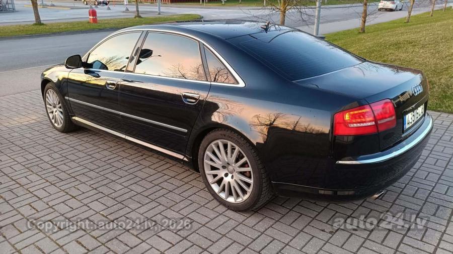 Melns Audi A8 2009 Tartu, ar dzinēja tilpumu 3.00 L un nobraukumu 333 tūkst. km par 6499 €, foto 3 vietnē AUTOMOTO.COM.LV