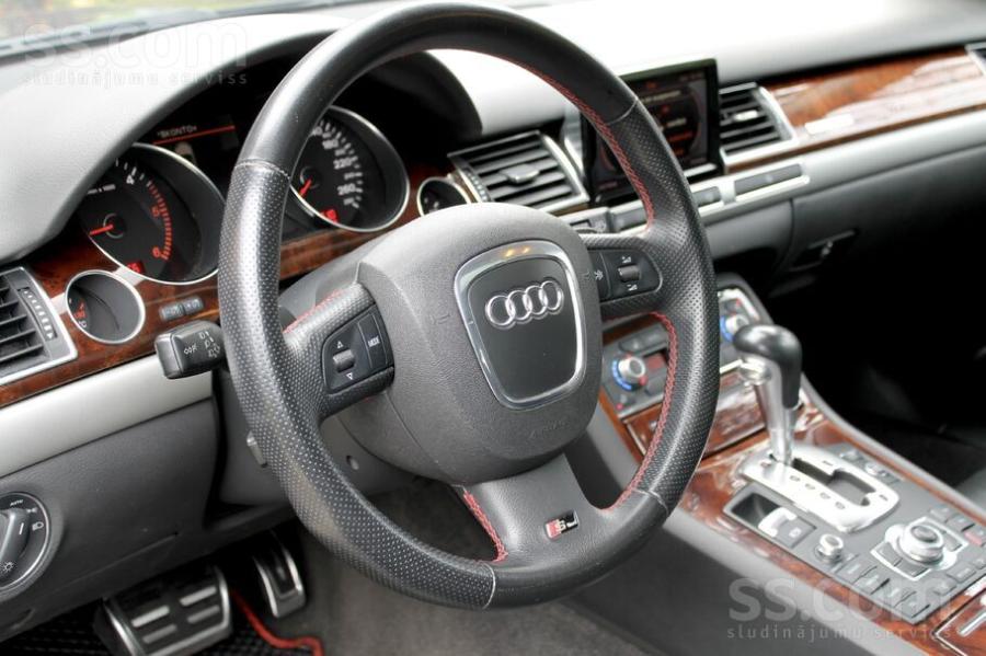 Black Audi A8 2009 in Liepaja, with an engine capacity of 3.00 L and mileage of 255 thousand km for 8500 €, photo 27 on AUTOMOTO.COM.LV