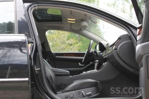 Black Audi A8 2009 in Liepaja, with an engine capacity of 3.00 L and mileage of 255 thousand km for 8500 €, photo 43 on AUTOMOTO.COM.LV