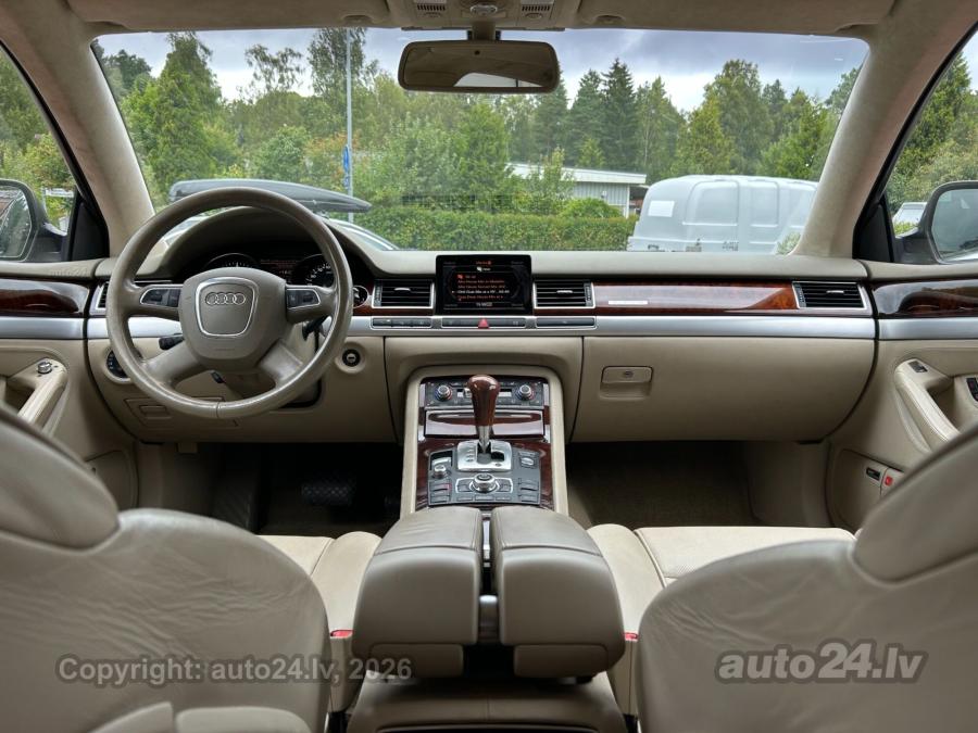 Black Audi A8 2009 in Parnu, with an engine capacity of 4.10 L and mileage of 281 thousand km for 8000 €, photo 6 on AUTOMOTO.COM.LV