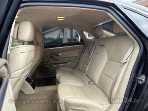 Black Audi A8 2009 in Parnu, with an engine capacity of 4.10 L and mileage of 281 thousand km for 8000 €, photo 10 on AUTOMOTO.COM.LV