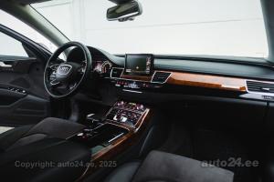 Black Audi A8 2010 in Tallinn, with an engine capacity of 3.00 L and mileage of 298 thousand km for 10899 €, photo 7 on AUTOMOTO.COM.LV