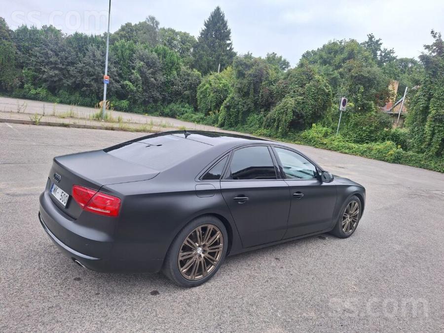 Melns Audi A8 2010 Rīga, ar dzinēja tilpumu 4.20 L un nobraukumu 310 tūkst. km par 15000 €, foto 4 vietnē AUTOMOTO.COM.LV