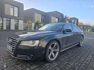 Melns Audi A8 2010 Palanga, ar dzinēja tilpumu 4.13 L un nobraukumu 335 tūkst. km par 10300 €, foto  vietnē AUTOMOTO.COM.LV