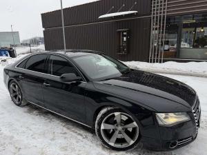Black Audi A8 2010 in Kaunas, with an engine capacity of 4.13 L and mileage of 340 thousand km for 9350 €, photo 24 on AUTOMOTO.COM.LV