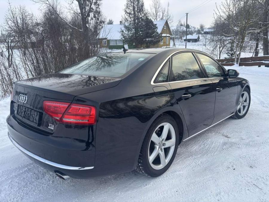 Melns Audi A8 2010 Varėna, ar dzinēja tilpumu 4.13 L un nobraukumu 302 tūkst. km par 11500 €, foto 3 vietnē AUTOMOTO.COM.LV