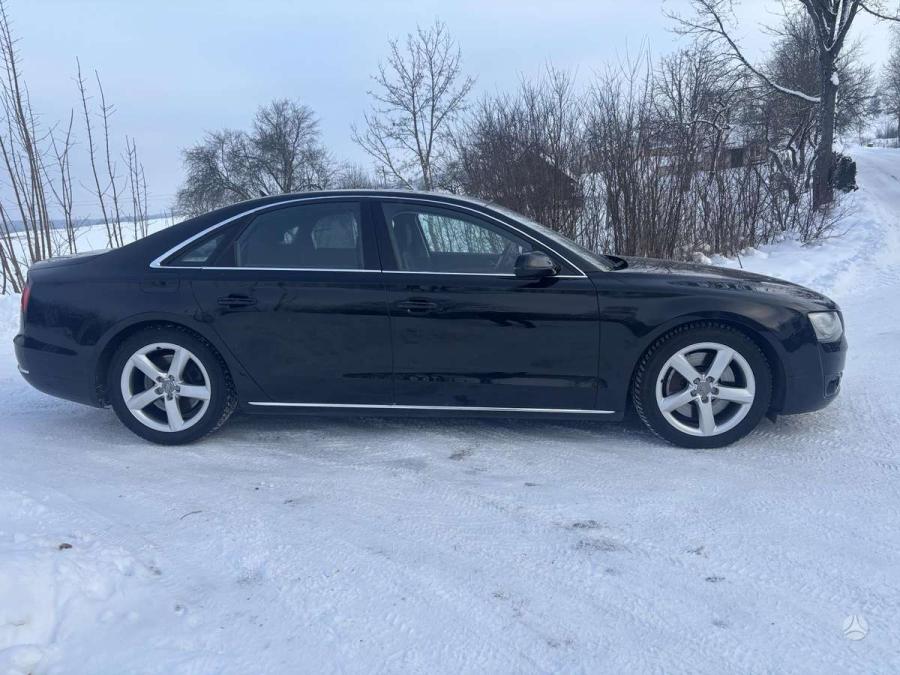 Melns Audi A8 2010 Varėna, ar dzinēja tilpumu 4.13 L un nobraukumu 302 tūkst. km par 11500 €, foto 6 vietnē AUTOMOTO.COM.LV