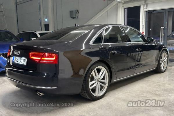 Black Audi A8 2010 in Tallinn, with an engine capacity of 3.00 L and mileage of 242 thousand km for 12990 €, photo 4 on AUTOMOTO.COM.LV