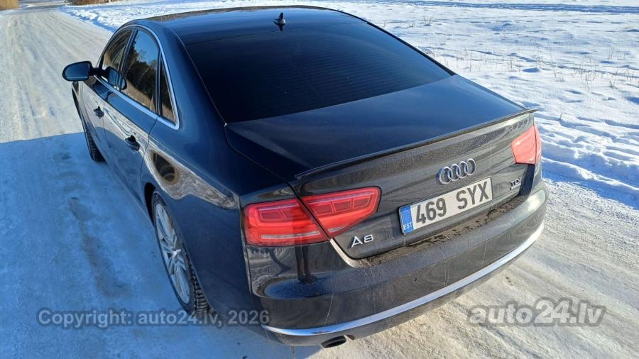 Melns Audi A8 2010 Tallina, ar dzinēja tilpumu 4.20 L un nobraukumu 405 tūkst. km par 13500 €, foto 5 vietnē AUTOMOTO.COM.LV